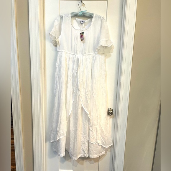 April Cornell | Dresses | April Cornell White Maxi Dress | Poshmark